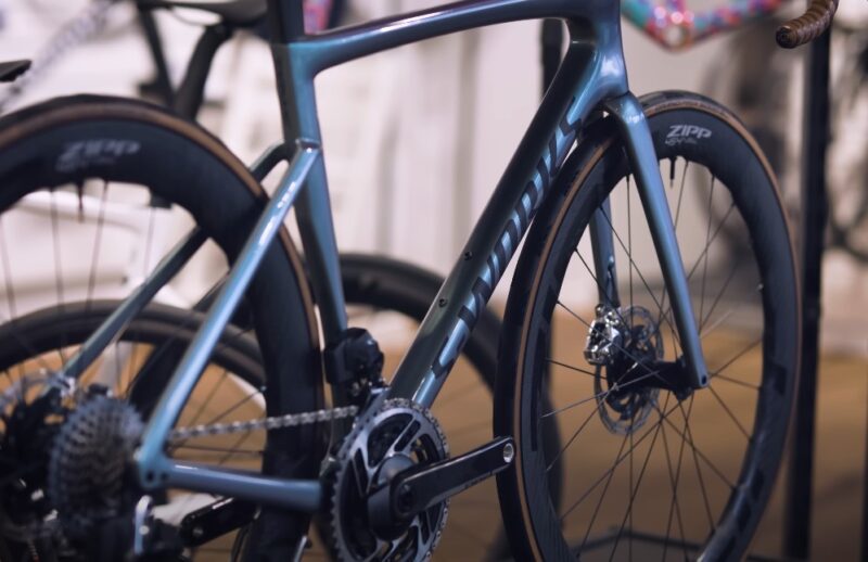 Trek vs. Specialized Bikes – 8 Key Differences Explained